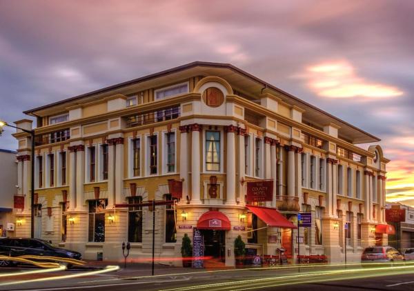 The County Hotel - Napier, New Zealand