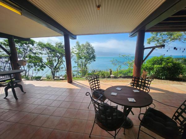 Sundowners - Cooktown