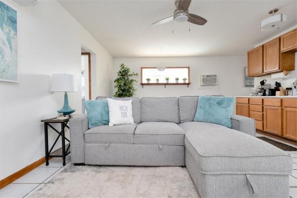 Only 5 Blocks To The Beach! - Jacksonville Beach, FL