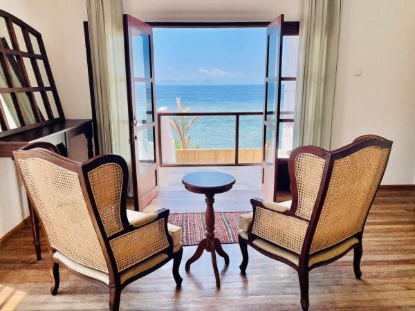 La Plage Flaner Beachfront Nusa Penida - Bali