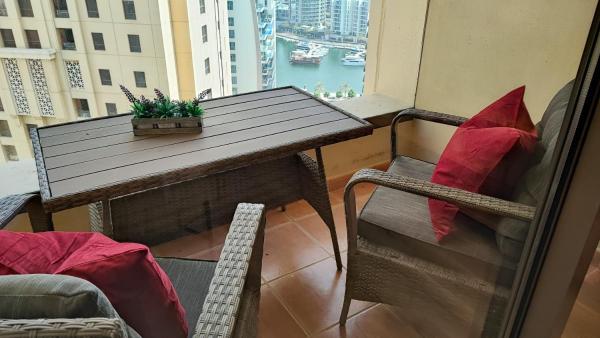 La Buena Vida Holiday Homes - Deluxe 3 Bedroom Apartment On The Beach - Dubai Marina