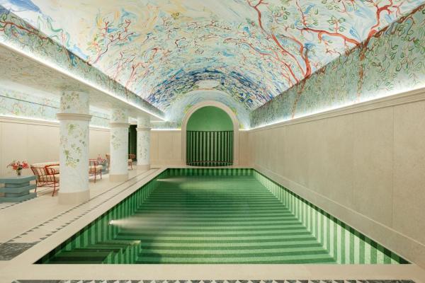 Le Grand Mazarin - France
