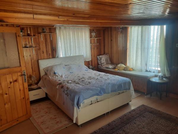 Penthouse,wood Wall,barbecue Roof Garden,authentic - Barbaros
