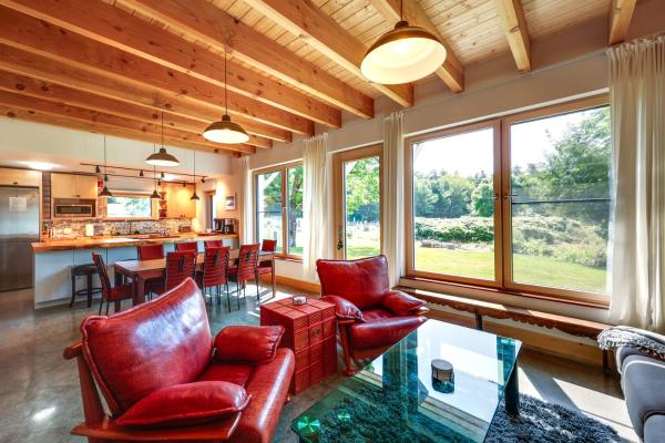 Acadia Home With Rooftop Deck - Close To Trails! - Bar Harbor, ME