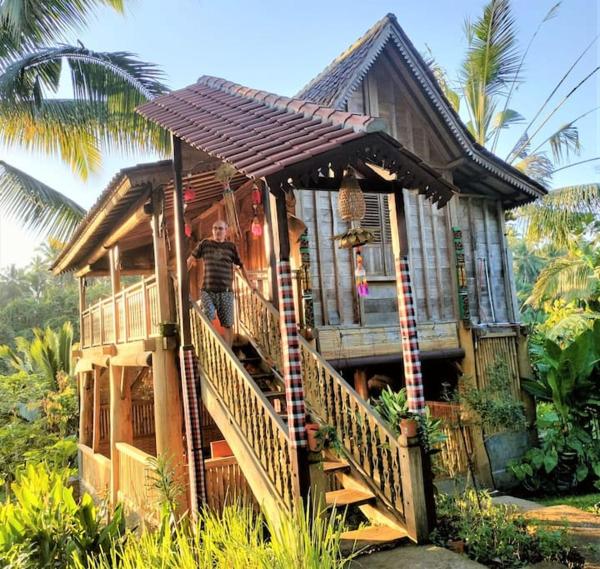 A Private Challet Getaway In Bali's Tropical Jungle - Bali