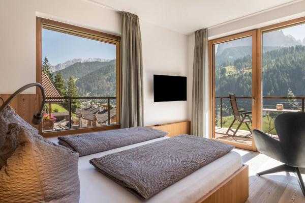 Vista Dolomites Apartment Liberty - Val Gardena