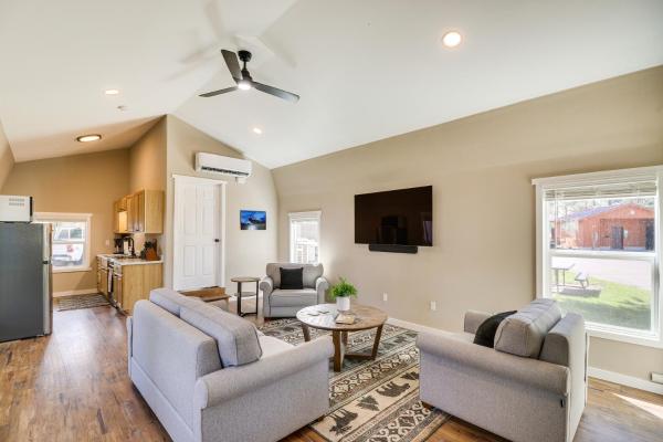 20 Mi To Glacier Natl Park Pet-friendly Cabin - Glacier National Park