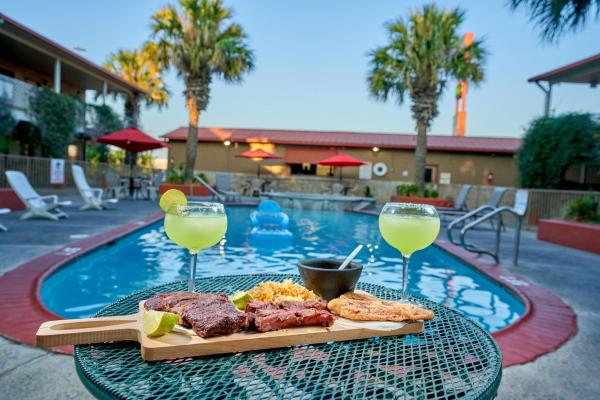 Family Garden Inn & Suites - Nuevo Laredo