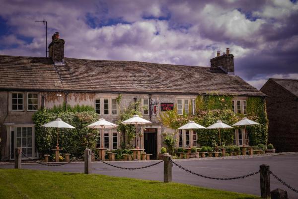 The Red Lion & Manor House - Burnsall