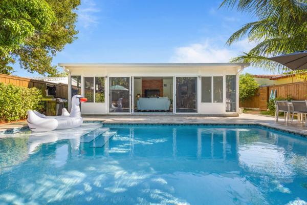 Casa Limon - Private Heated Pool Prime Location & Parking - Fort Lauderdale, FL