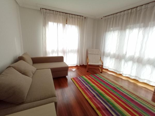 Apartment With Parking "Hola Oviedo" - Oviedo