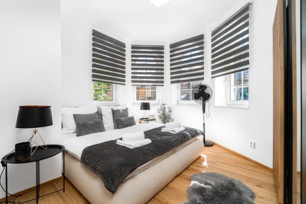 Beautiful Apartments With Parking In A Quiet Location - Tschechien