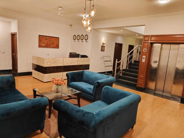 Hotel Amisa Golf Course Road Mg Road - Gurgaon