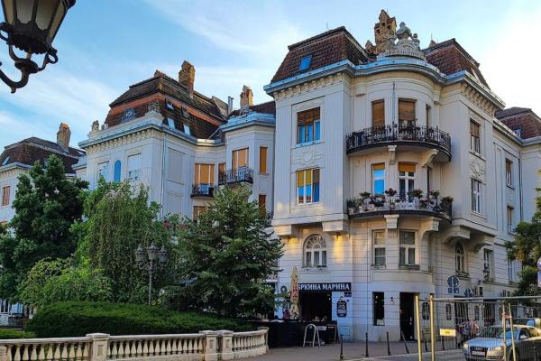 Filinhome Trg Mladenaca - Novi Sad