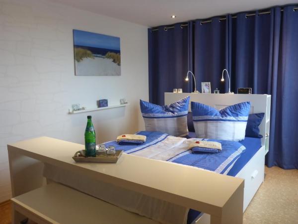 Ferienhaus Am See Mit Ruderboot - Sternberg