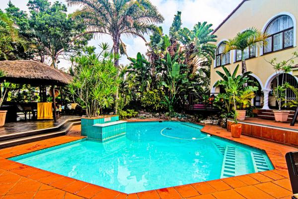 La Loggia Bed And Breakfast - Mount Edgecombe