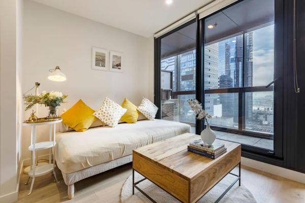 Nordic Urban Escape Steps To Melbourne Central - Melbourne