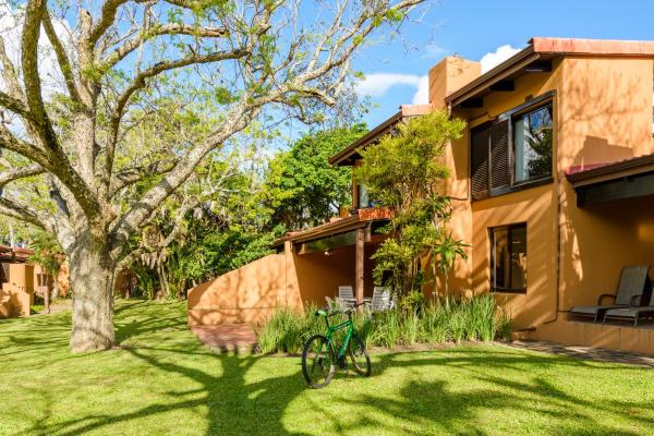 San Lameer Villa 2017 - 3 Bedroom Standard - 6 Pax - San Lameer Rental Agency - Port Edward