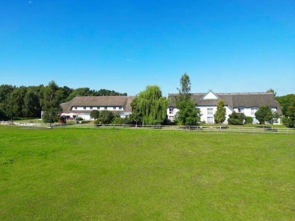 Friesenhof Hotel-restaurant-reitanlage - Usedom