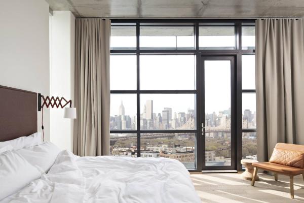 Boro Hotel - Rockaway Beach - Queens, NY