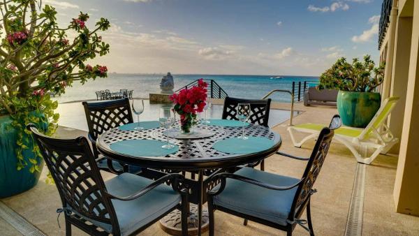 Seven Mile View Condo #2 - Cayman Islands