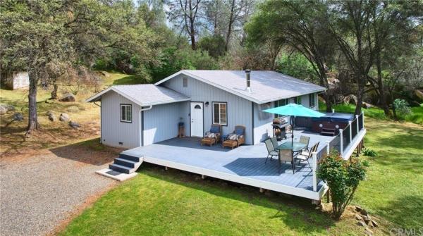 Brookside Cottage - Mariposa, CA