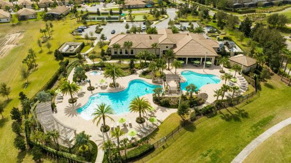 Lovely 5br5ba Home With Private Pool Cg1646 - Haines City, FL