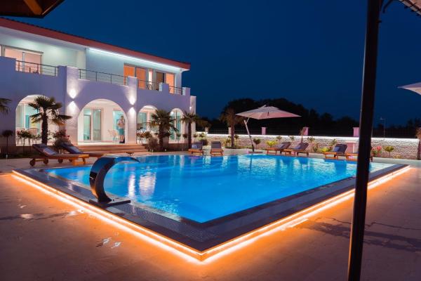 Villa 100 Palme - Montenegro
