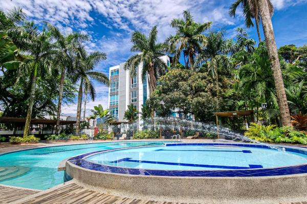 Hotel Wayra Club - Acacias