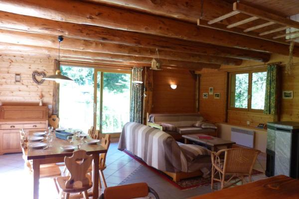 Chalet Rénové, 8 Personnes, 3 Chambres - Ch02 - Mâcot-la-Plagne