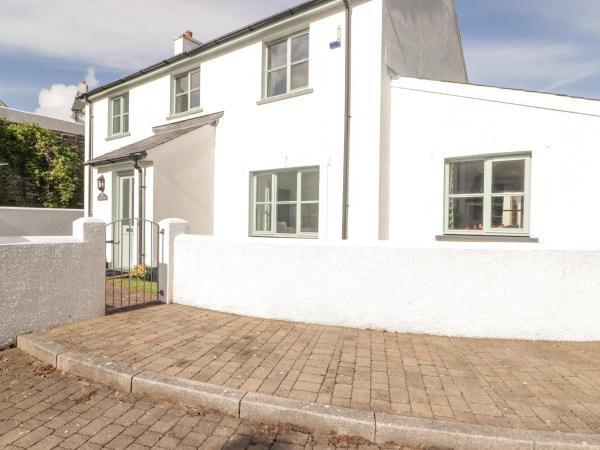 3 Strawberry Close - Solva