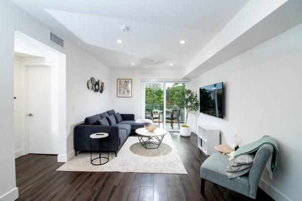 Luxury 2bed/2bath Apt In West Hollywood W/ Rooftop - Burbank, CA