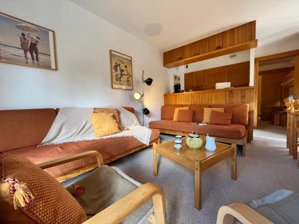 Appartement Ensoleillé Au Pied Des Pistes Avec Balcon – Proche ÉCole De Ski - Fr-1-688-59 - La Tania