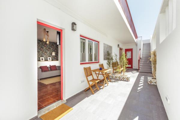 Pinheirinha Guest House - Almeirim