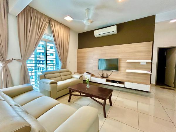 Cozy Home 1-9pax Near Msu, Stadium Shah Alam Sec13 - Subang Jaya