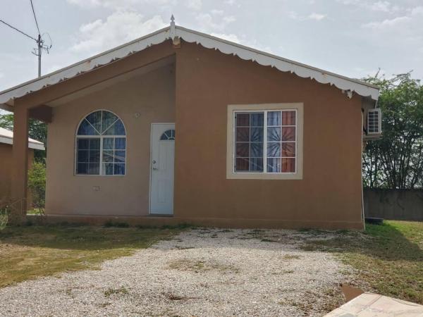Beautiful 1-bed House In New Harbour Village 3 Old Harbour St Catherine Jamaica Secured Gated Community - Jamaica