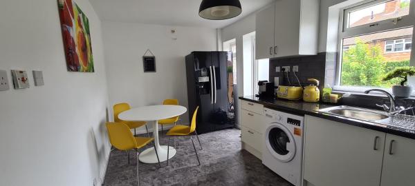 Cosy 3-bedroom House In Aspley Nottingham - Nottingham