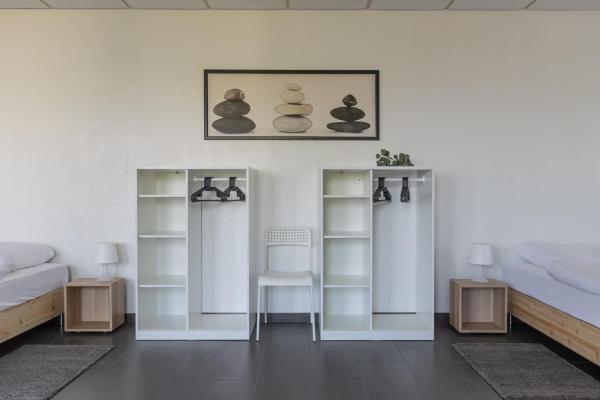 T&k Apartments 6 And 10 Room Apartment In Neuss For Big Groups 22min To Fair Dus - Neuss