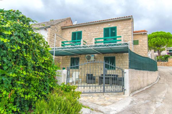 Apartments Marijana - Bol