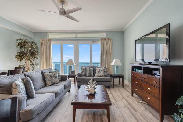 Laketown Wharf 2018 - Florida
