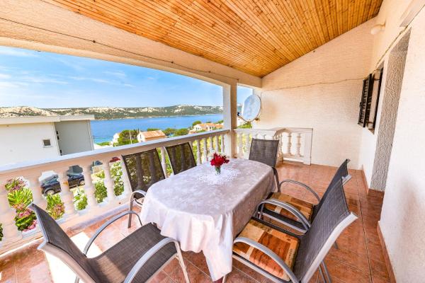 Apartment Mirjana - Stara Novalja