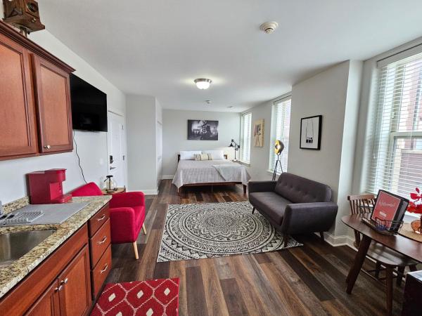 Memorable Stay At The Inman - 216 - Splash pad, Champaign