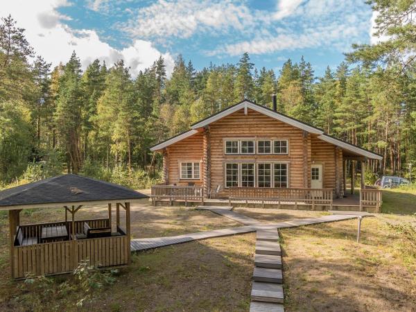 Valkealammi By Interhome - Loppi