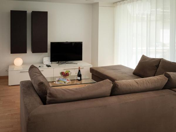 Apartment Davinci-2 By Interhome - Täsch