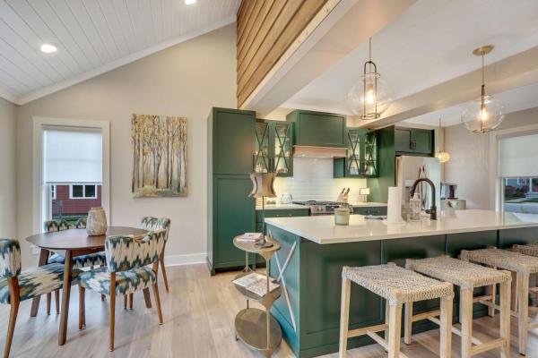 Cherry Pie Abode - Boyne City, MI