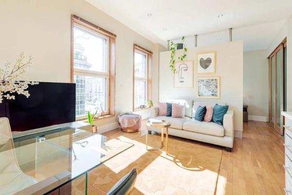 Welcome London Piccadilly Circus - London