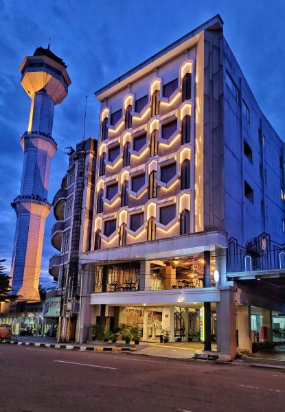 Hotel 88 Alun Alun Bandung By Wh - Bandung