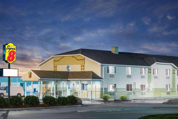 Super 8 By Wyndham Clearfield -