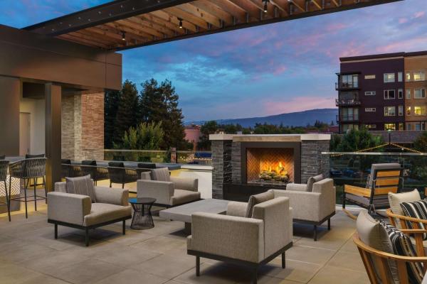 Hyatt Centric Mountain View - Mountain View, CA