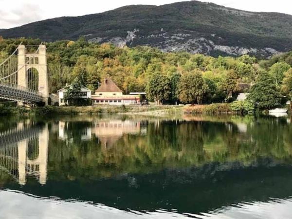 La Villa Bacchus - Morestel